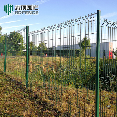 3d fence折弯护栏围墙花园三角折弯建筑户外金属材料3d弯曲护栏