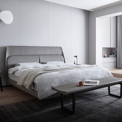 PoltronaFrau皮革进口双人床