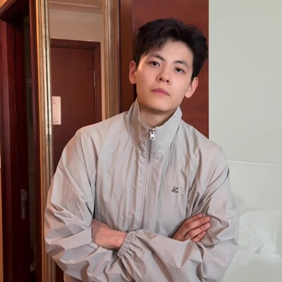 Y2NG 功能面料立领防晒服透气轻薄日常通勤春夏外套