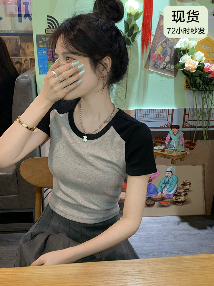 宋小恩女装正肩短款t恤女短袖纯棉黑色拼接紧身上衣夏装修身体恤