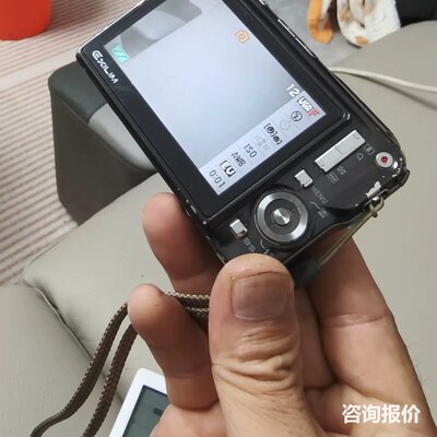 超值ccd卡片机卡西欧EX-S880数码相机，黑色机身，81