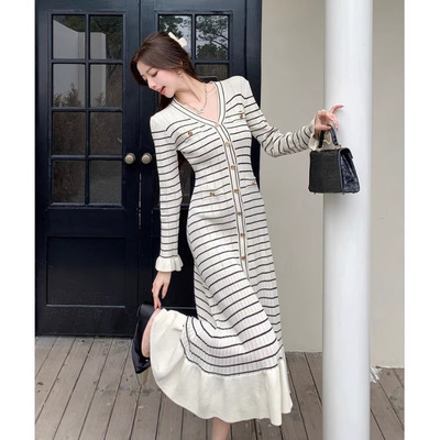 韩国chic法式优雅气质V领花边袖撞色条纹温柔长款针织连衣裙女装