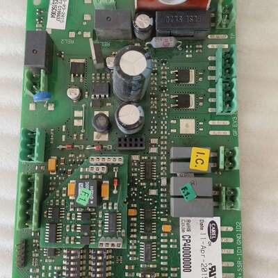 {议价}CAREL卡乐加湿器主板，型号CP40000000，成色还可{可维修}