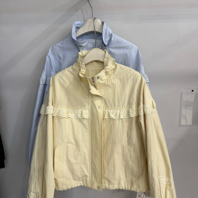 云朵小众设计人气很高拼接花边设计感夹克通勤短外套26175