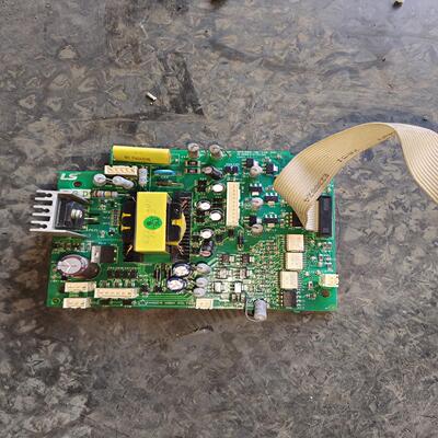 （设备配件）拆机LG变频器 LS iS5系列 110 150-4DB 1