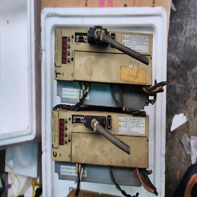 安川3kw伺服驱动器SGDM-30ADAY33