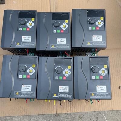 三基变频器：S3100T-4T1.5G/2.2P