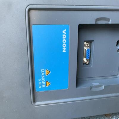 伟肯变频器NXP01055G2H1SSVA1A2B1C600