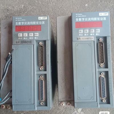 [德峰]伺服SD30MT两台功能，的，需要，交流驱动器下来拆机包好的