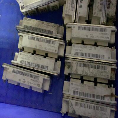 （设备配件）FF300R12KS4 FF200R12KS4 拆机包好用需