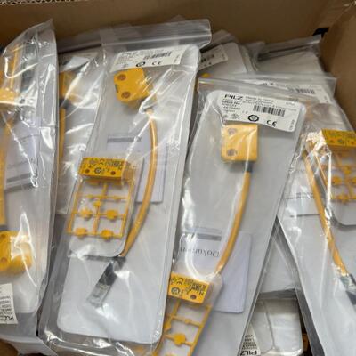 （议价）兹门磁开关506334，全新原装，506308+5063