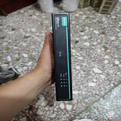 moxa 多串口卡 uport 1410 成色较新，