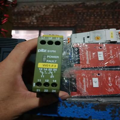 【工控自动化】皮尔兹Pilz安全继电器890210议价