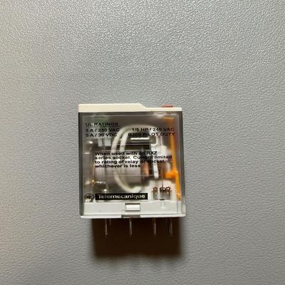 全新RXM4CB2P7,10个，13.85