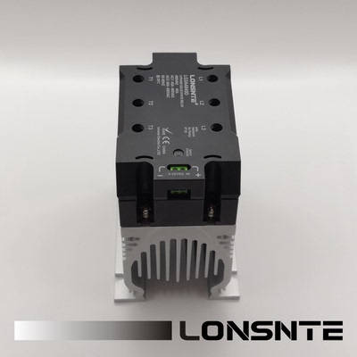 询价LG3A5325DS蓝石三相固态继电器25A直流控制交流530VAC 散热器