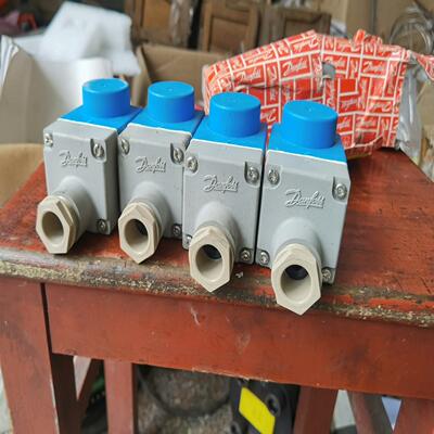 丹佛斯电磁线圈4个 型号018F6193按个出