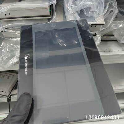 维修威纶触摸屏 MT8071iP，7寸，错，。，议价