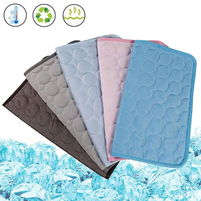 Summer Dogs Pet Ice Pad Four Leaf Grass Pattern Breathable B