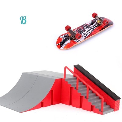 1pc Mini Skateboard Toy Skate Park  TechDeck board Skateboar