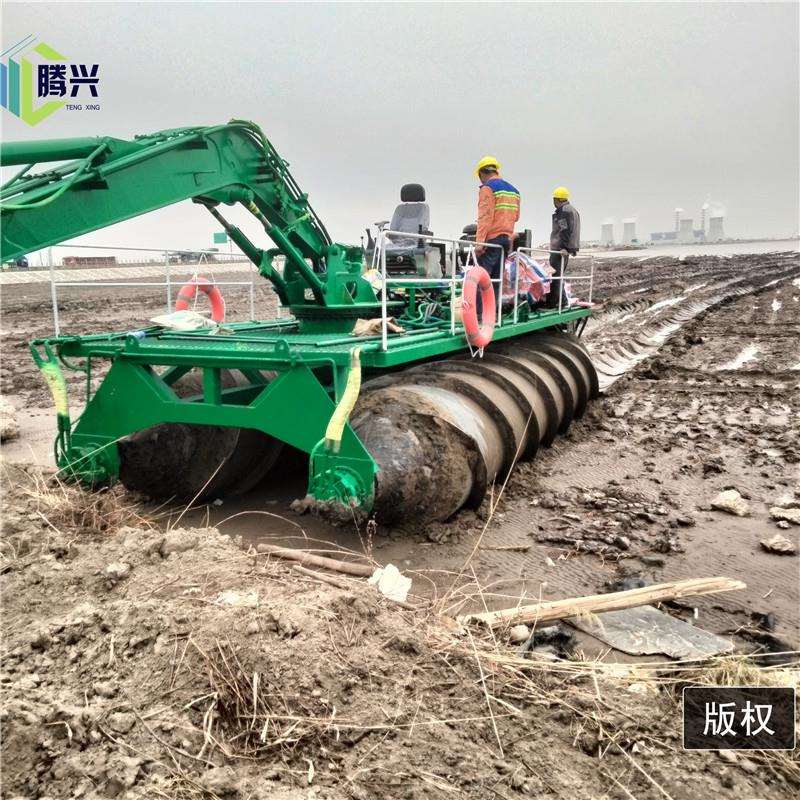 水陆两栖螺旋互花米草收割设备螺旋推进车水陆两栖推进机械