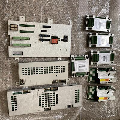 机器人配件 轴计算机板dsqc668、dsqc601。