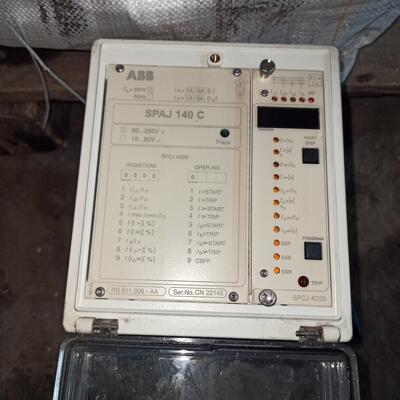 ABB微机综合保护器 SPAJ140正常