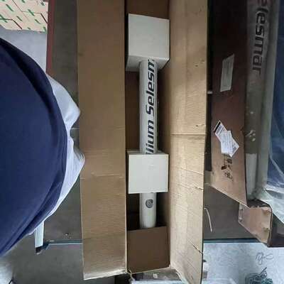 非标价Silium Selesmar工业设备，全新原装，带原厂包装议价