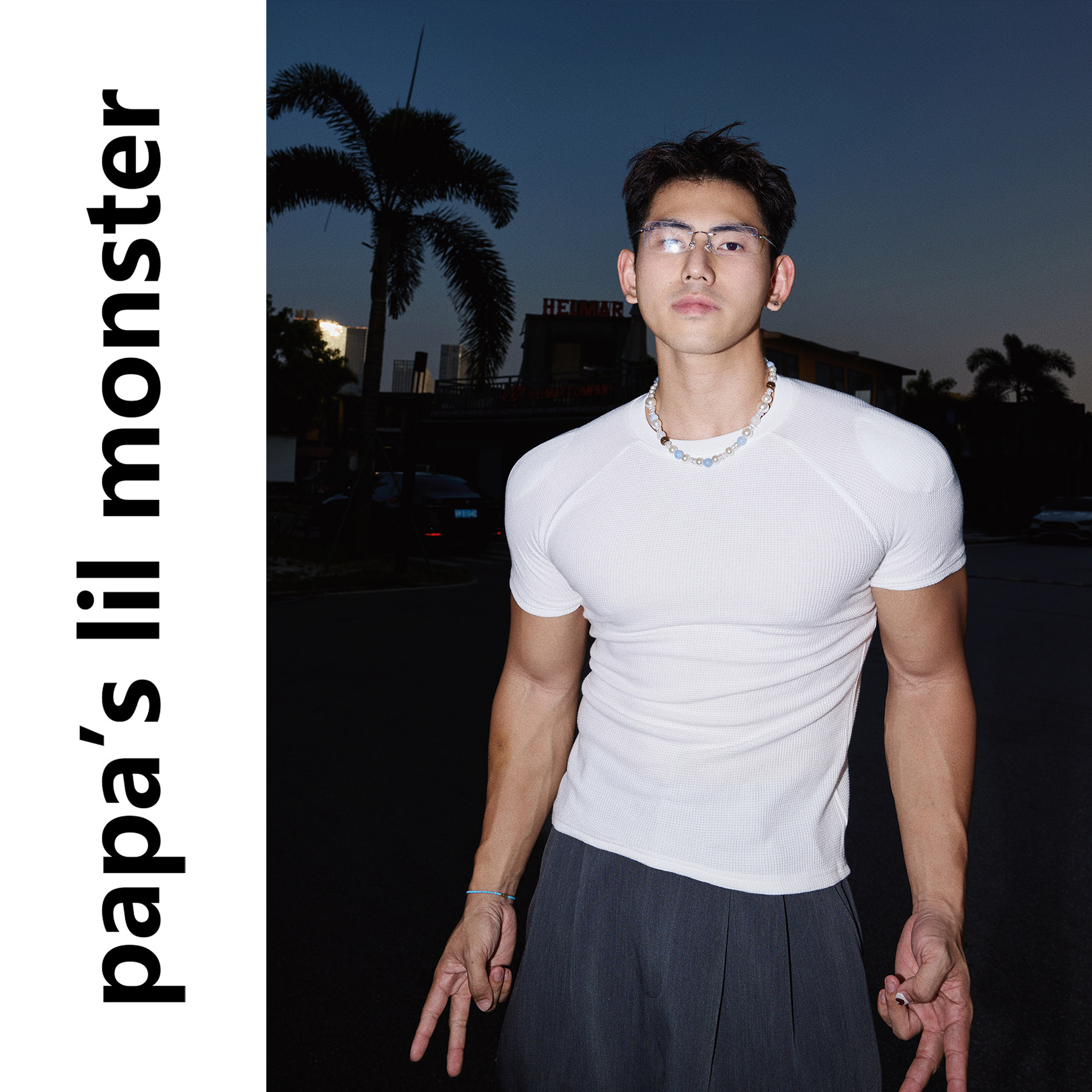 PAPASLILMONSTER 美式复古简约风 显肩宽纯色垫肩修身短袖T恤男夏