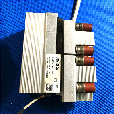 极速SKKQ1e201/14E施耐德软启动外观非常好ATS22C32Q和C25Q可控硅
