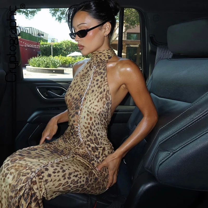 挂脖豹纹无袖修身露背连衣裙女Hanging neck leopard print dress