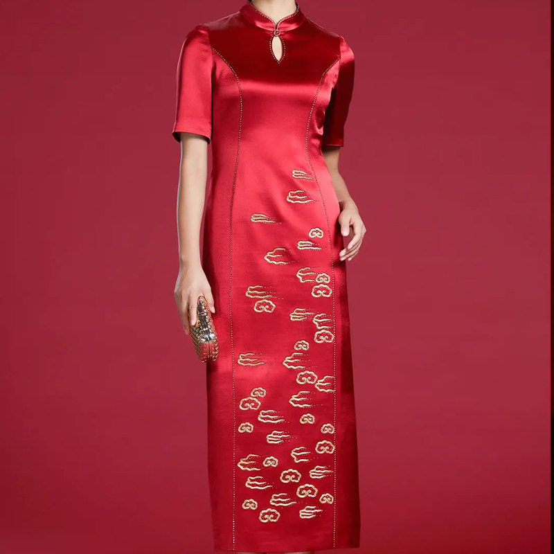 【六礼】专柜精选品牌女装高端时尚气质百搭酒红色连衣裙-17653