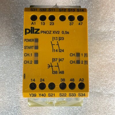 议价安全继电器PNOZ XV2 0.5sPNOZ XV2.1PNOZ XV2.2