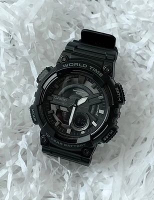 Casio卡西欧手表男黑武士黑金运动防水学生夜光电子表AEQ-110W-1B