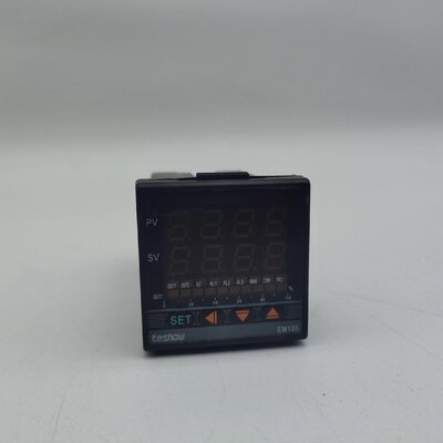 议价温控仪表EM105-520FKA4-MNEM105-510FKA4-MN