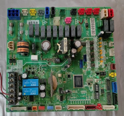 大金中央空调电脑板EB0668主板