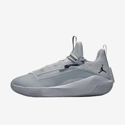 Nike耐克正品Jumpman Hustle男轻便防滑低帮系带篮球鞋AQ0394-002