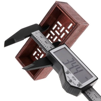 Digital Caliper Waterproof IPz54 Large LCD Screen Carbon Fib