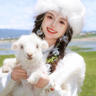 极速藏族饰品民族风旅拍少女云南大理F摄影写真西藏帽子异域写真