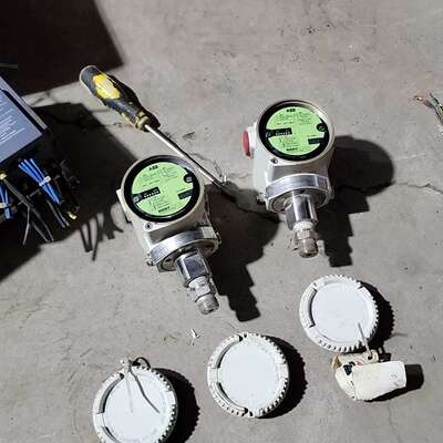 ABB压力变送器2600T系列，有两台当配件卖，有需要老板联-议价