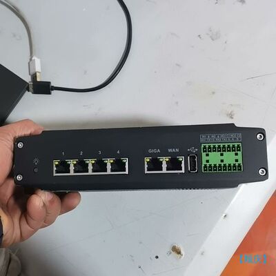 【顺庆】大华智能交通终端管理设备，型号DH-ITSE0400-GN5【议价