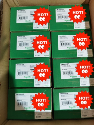 施耐德可编程控制器 TM200C60R 全新原装正品