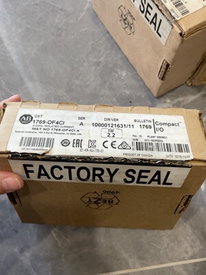 1769-OF4CI ，9成新带原包装说明书，标签发黄