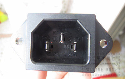 进口M1908-B纯铜镀镍电木AC带孔电源插座3脚15A250V品字形INL-11