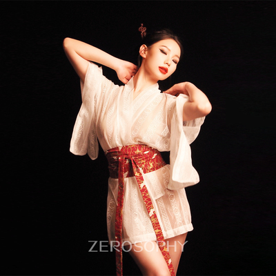 似欲「蜜の绞夜」白和服角色扮演