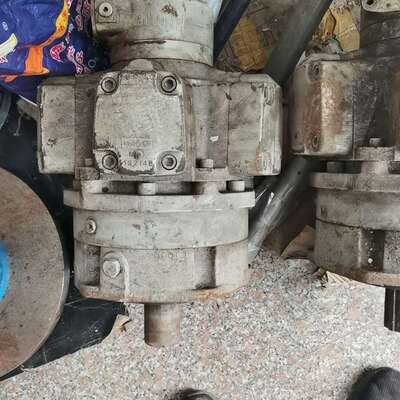 力士乐回转马达2台型号MR450N3∪$B265N1议价