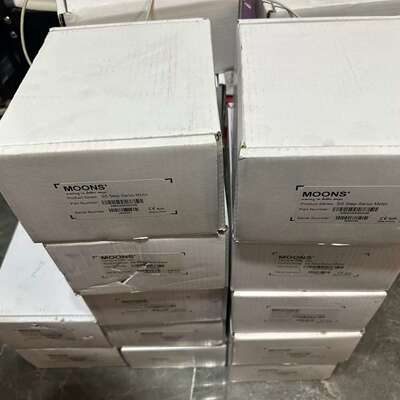 鸣志步进电机AM24SS3DGB全新。盒子和电机序列号都对上议价