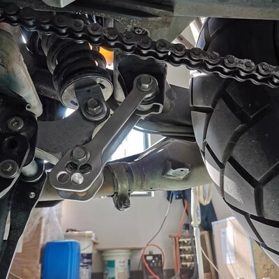 适用川崎Z400忍者ninja400改装降低坐高支O架 改短边撑侧支架配件
