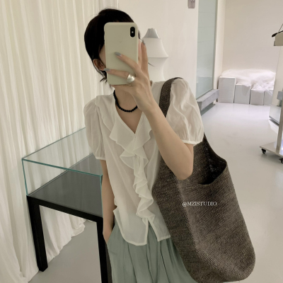 MZI STUDIO-v领泡泡袖甜美温柔清新小衫(单卖小衫无配件)157516#