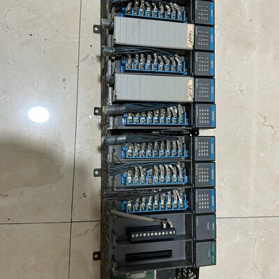 议价Allen-Bradley PLCSLC5001747-L5511747-L552