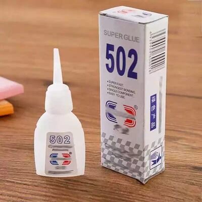 502强力速干通用胶水盒装家用
